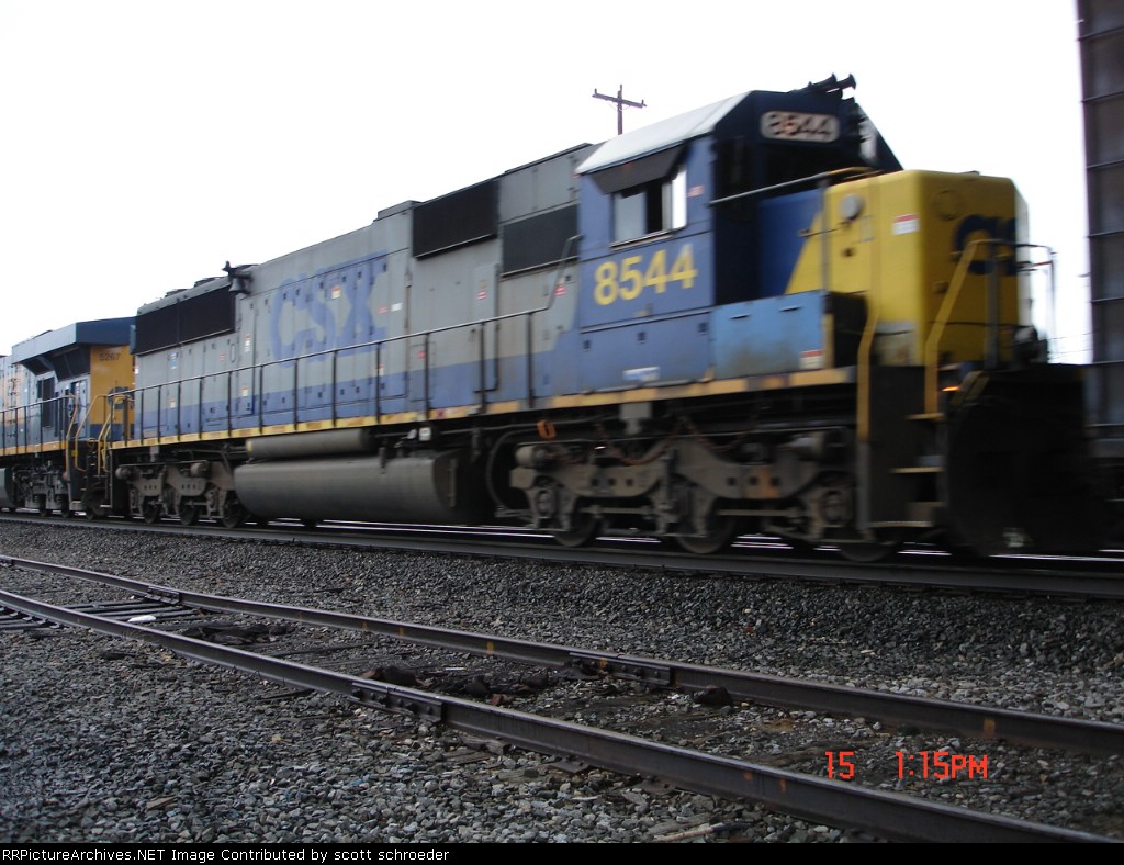 CSX 8544 runs backwards WB